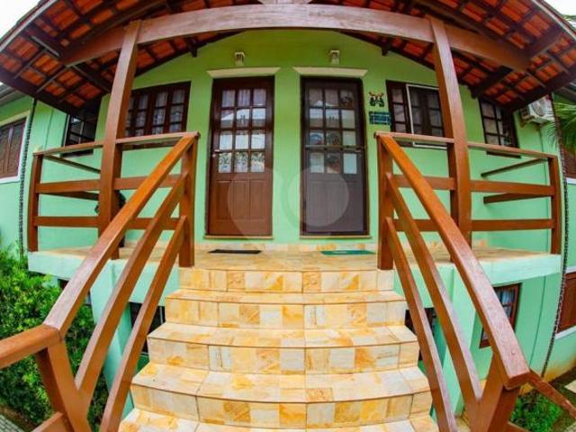 Condomínio com 2 quartos à venda em Morada da praia SP