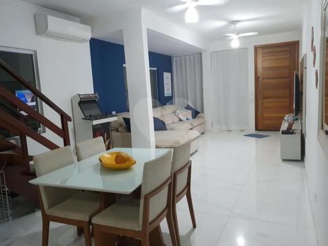 Condomínio com 2 quartos à venda em Morada da praia SP
