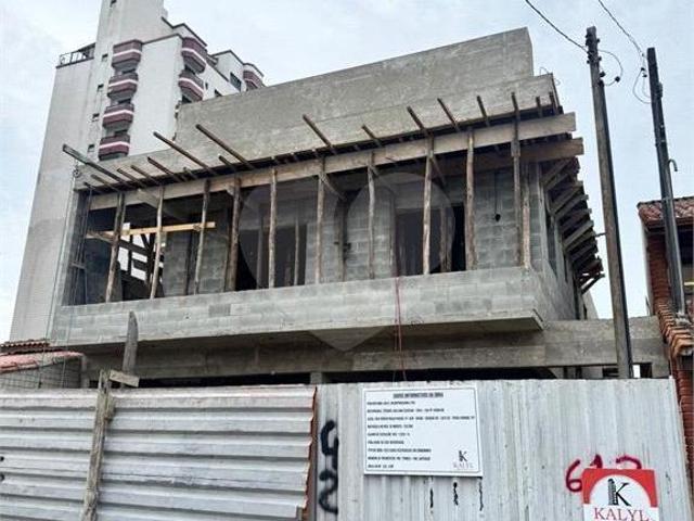 Condomínio com 2 quartos à venda em Ocian SP