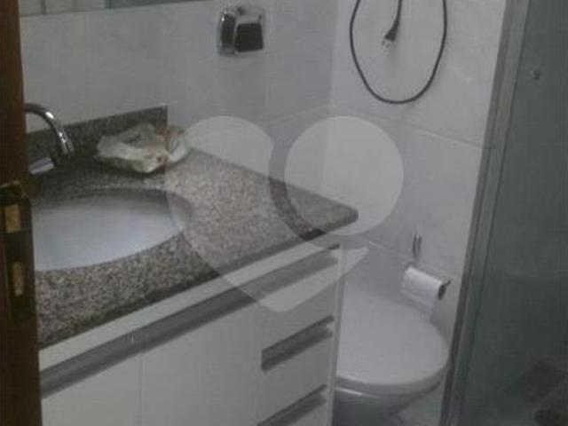 Condomínio com 2 quartos à venda em Parque ramos freitas SP