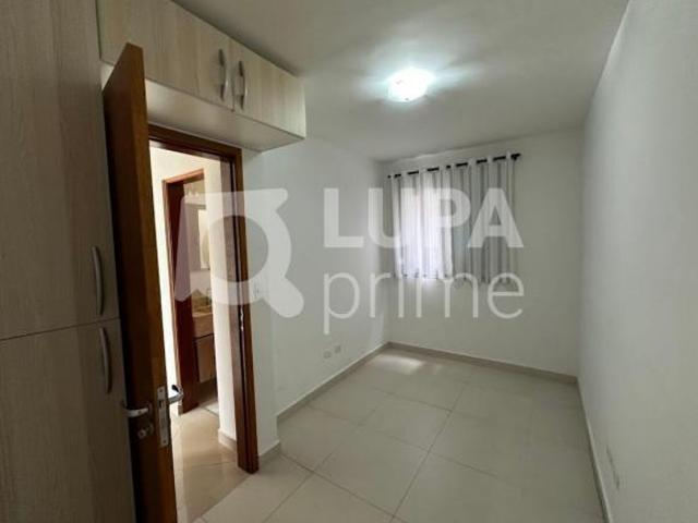 CONDOMINIO COM 2DORMITORIOS Á VENDA NA VILA SANTA TEREZINHA