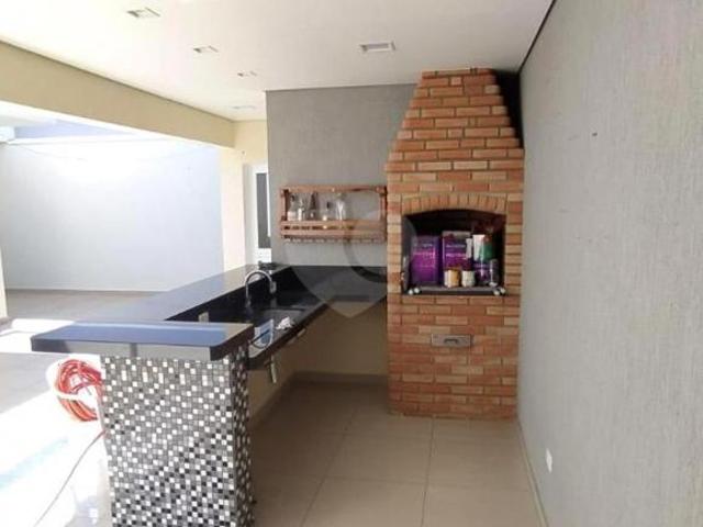 Condomínio com 3 quartos à venda em Vila nova SP