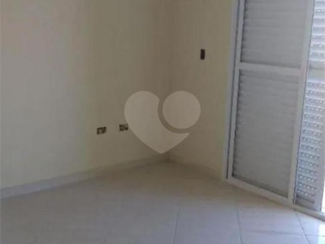 Condomínio com 2 quartos à venda em Vila pereira cerca SP