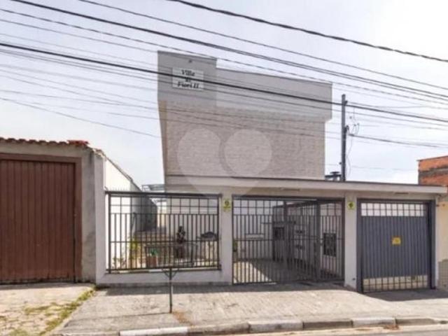 Condomínio com 3 quartos à venda em Vila Yolanda SP