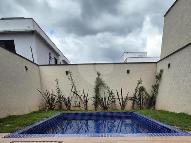 Condomínio com 3 quartos à venda em Villas do jaguari SP