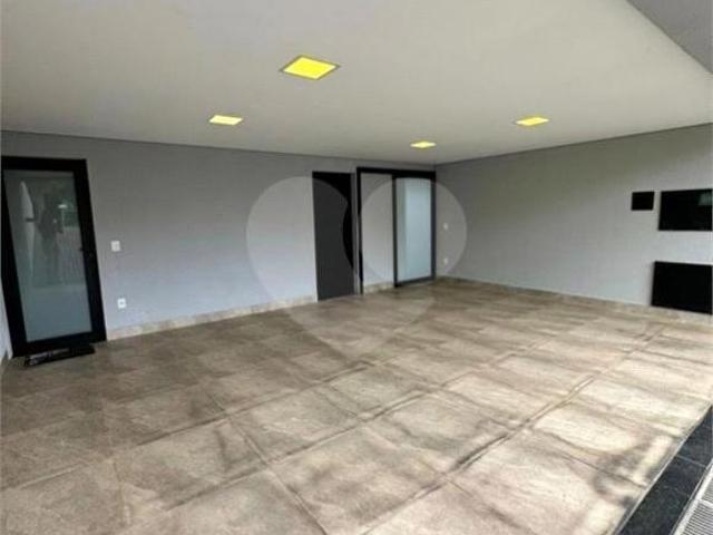 Condomínio com 3 quartos à venda em Altos da bela vista SP