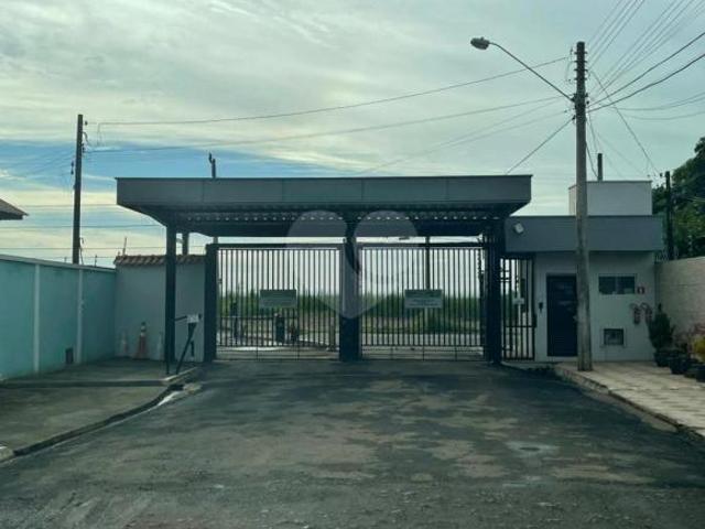Condomínio com 3 quartos à venda em Campestre SP
