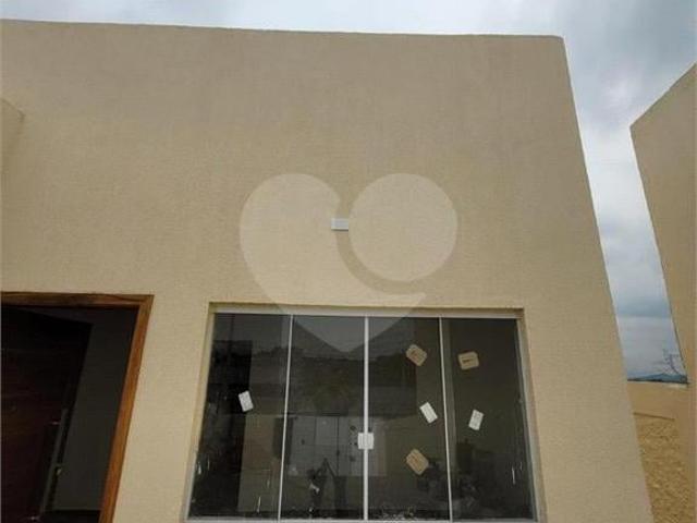 Condomínio com 3 quartos à venda em Canjica terra preta SP