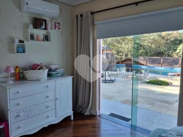 Condomínio com 3 quartos à venda em Caraguatá SP