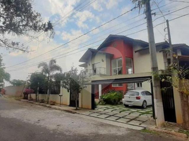 Condomínio com 3 quartos à venda em Caraguatá SP