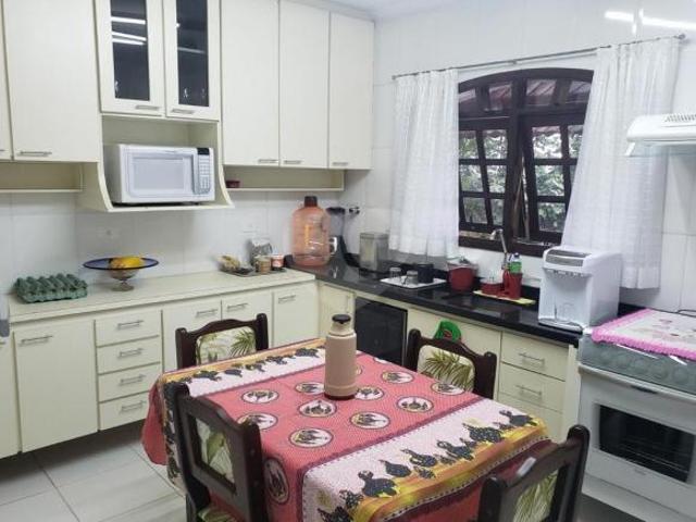 Condomínio com 3 quartos à venda em Caraguatá SP