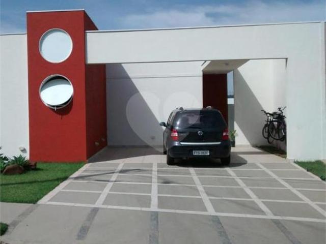 Condomínio com 3 quartos à venda em Centro SP