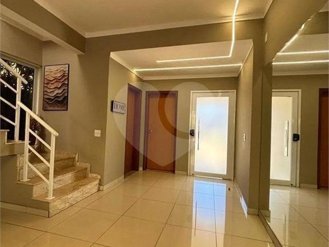 Condomínio com 3 quartos à venda em Condomínio aroeira SP