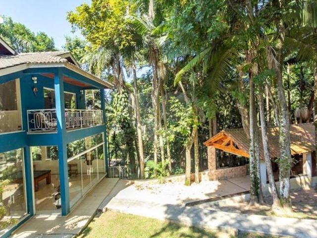 Condomínio com 3 quartos à venda em Condomínio Iolanda SP