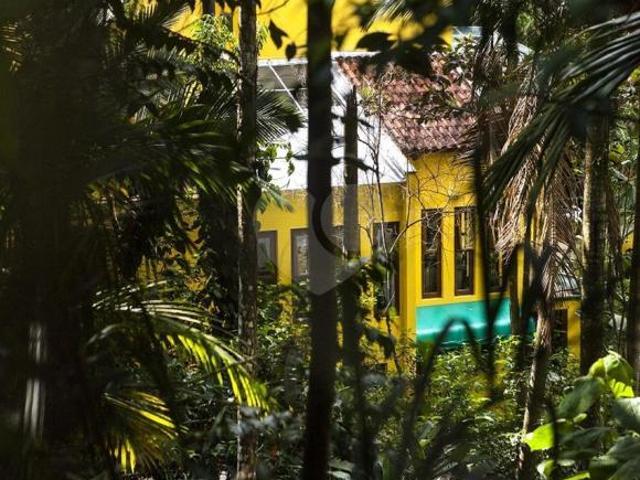 Condomínio com 3 quartos à venda em Condomínio Iolanda SP