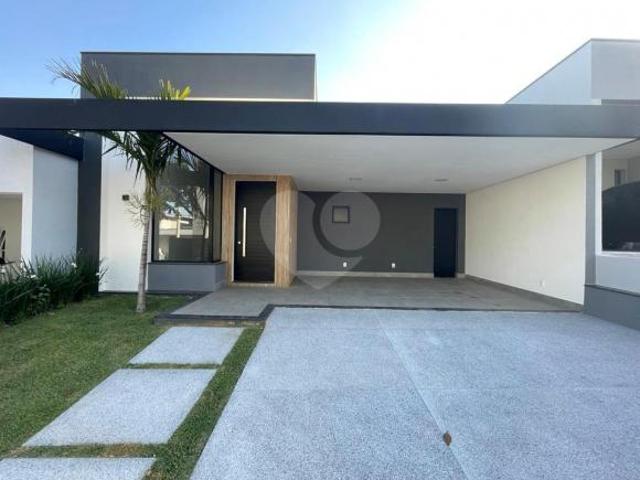 Condomínio com 3 quartos à venda em Condomínio residencial mont blanc SP