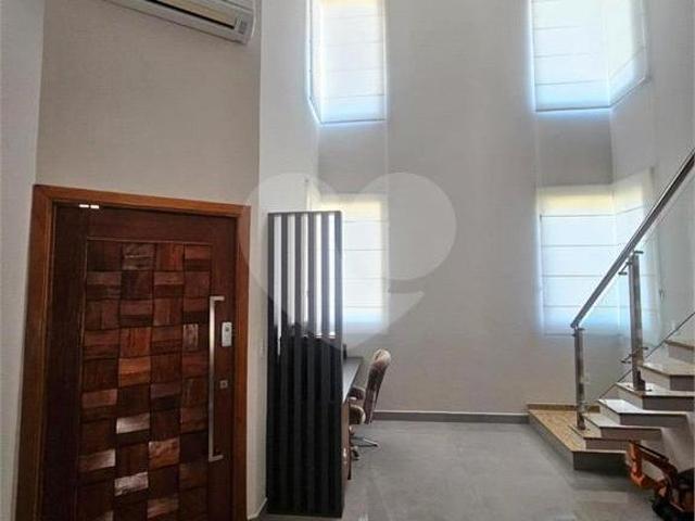 Casa em Condomínio à venda com 3 quartos, sendo 1 suíte, em Condomínio Residencial Quebec, São Carl
