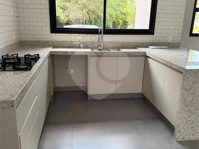 Condomínio com 3 quartos à venda em Jardim Guarujá SP