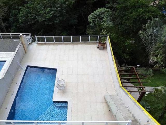 Condomínio com 3 quartos à venda em Jardim Itatinga SP