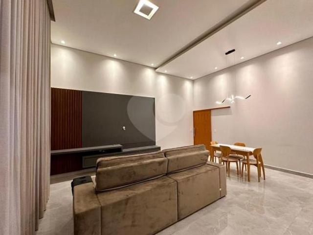 Condomínio com 3 quartos à venda em Jardim laguna SP