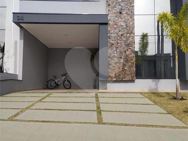 Condomínio com 3 quartos à venda em Jardim mantova SP