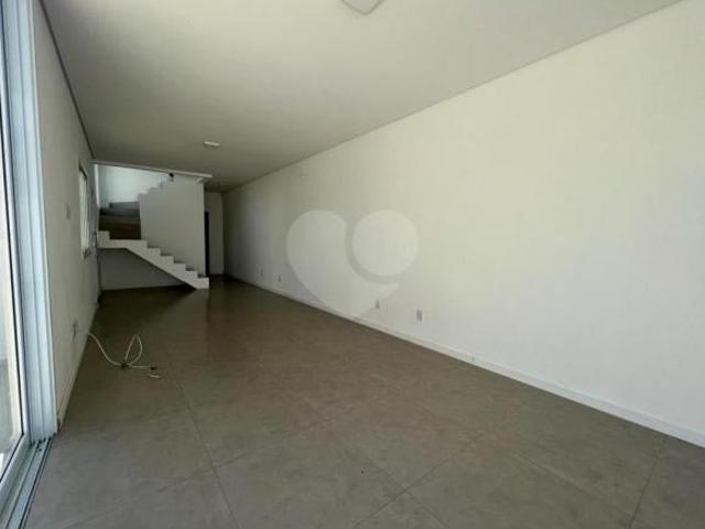 Condomínio com 3 quartos à venda em Jardim semiramis SP