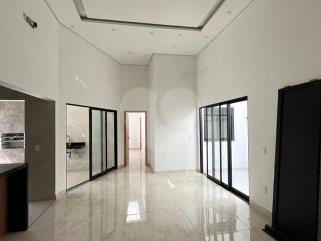 Condomínio com 3 quartos à venda em Jardim Residencial Terra Nobre SP