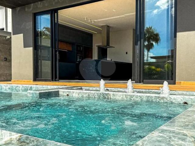 Condomínio com 3 quartos à venda em Jardim vila paradiso SP