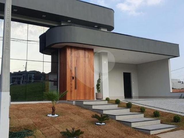 Condomínio com 3 quartos à venda em Loteamento park gran reserve SP
