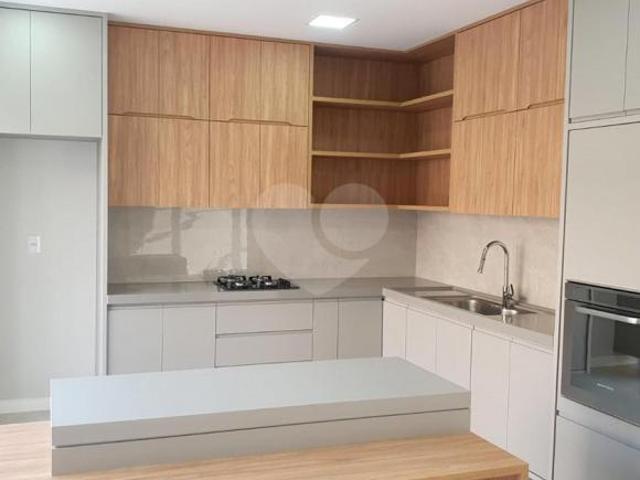 Condomínio com 3 quartos à venda em Loteamento park gran reserve SP