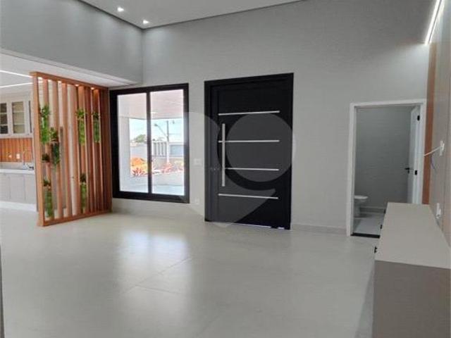 Condomínio com 3 quartos à venda em Loteamento park gran reserve SP