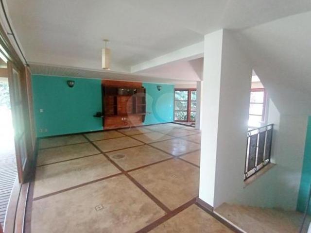 Condomínio com 3 quartos à venda em Marambaia SP