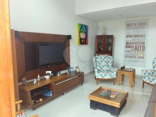 Condomínio com 3 quartos à venda em Monterrey SP