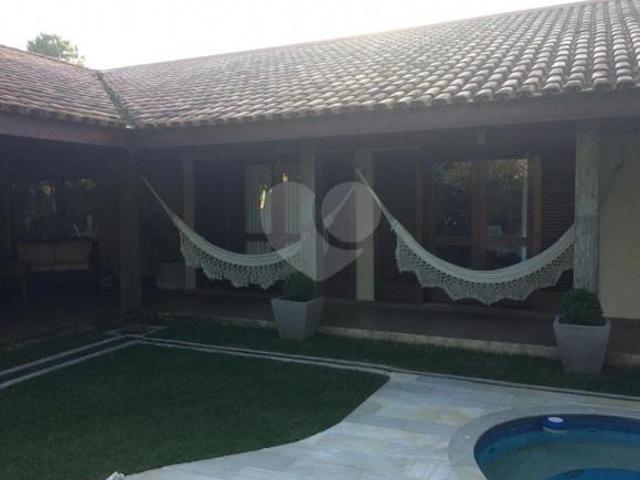 Condomínio com 3 quartos à venda em Morada dos pinheiros aldeia da serra SP