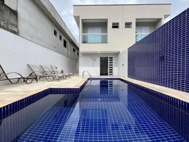 Condomínio com 3 quartos à venda em Morada da praia SP