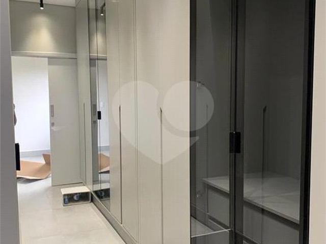 Condomínio com 3 quartos à venda em Parque Brasil 500 SP