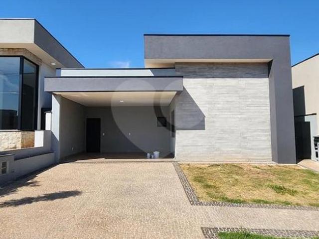 Condomínio com 3 quartos à venda em Parque Brasil 500 SP
