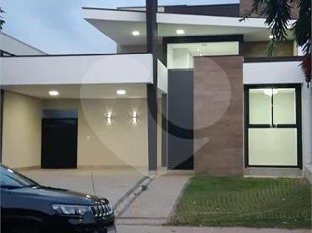 Condomínio com 3 quartos à venda em Parque Brasil 500 SP