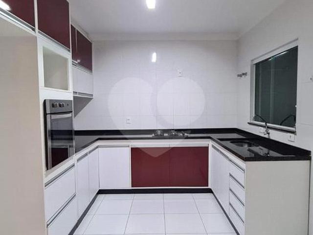 Condomínio com 3 quartos à venda em Parque vitória SP