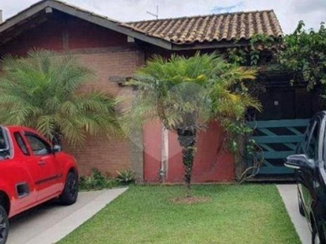 Condomínio com 3 quartos à venda em Pinheirinho SP