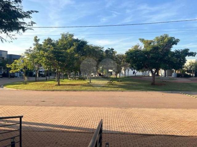 Condomínio com 3 quartos à venda em Portal Ville Flamboyant SP