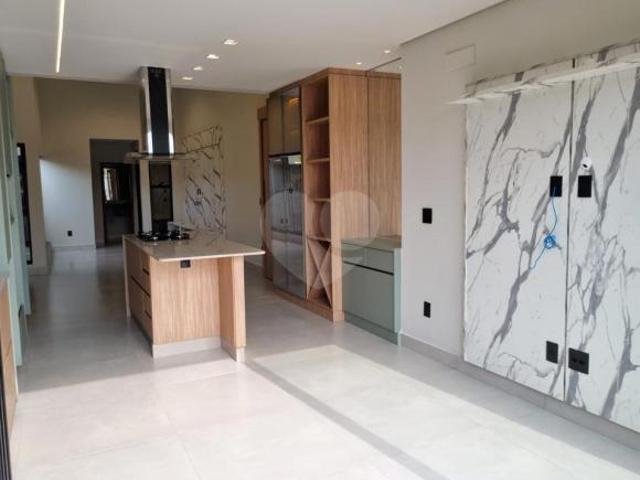 Condomínio com 3 quartos à venda em Quinta da mata SP