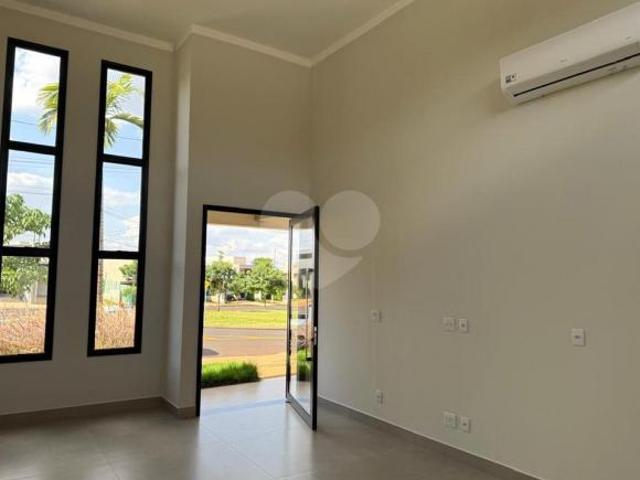 Condomínio com 3 quartos à venda em Reserva imperial SP