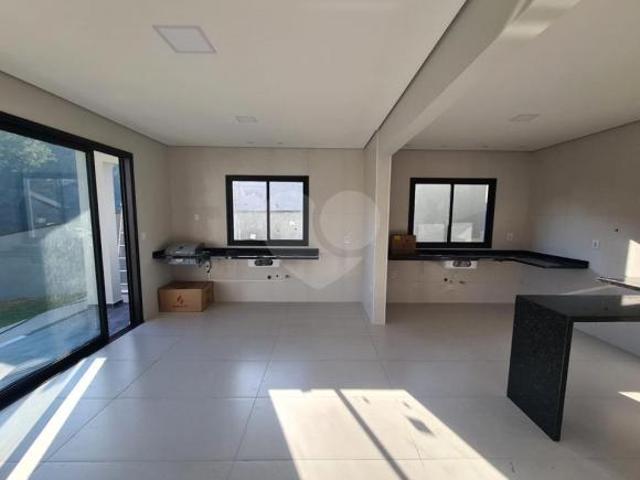 Condomínio com 3 quartos à venda em Residencial jatobás SP