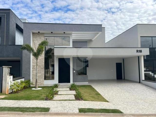 Condomínio com 3 quartos à venda em Roncáglia SP