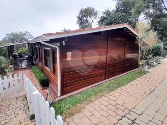 Condomínio com 3 quartos à venda em Roseira SP