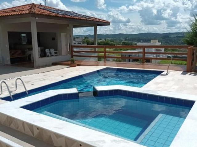 Condomínio com 3 quartos à venda em Santa Cândida SP