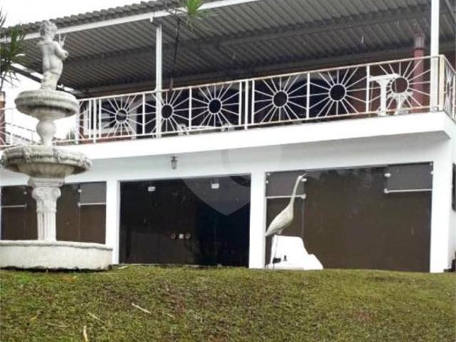 Condomínio com 3 quartos à venda em Santa inês SP