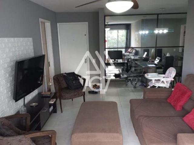CONDOMINIO COM AMPLA ÁREA VERDE E OTIMA LOCALIZAÇÃO