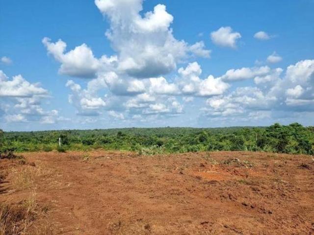 Condomínio com Lago, Lazer Completo e muita natureza em Mairinque